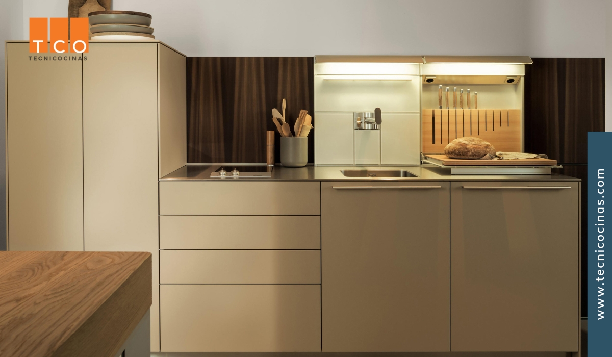 Color Taupé: Tendencia 2023 en cocinas integrales modernas